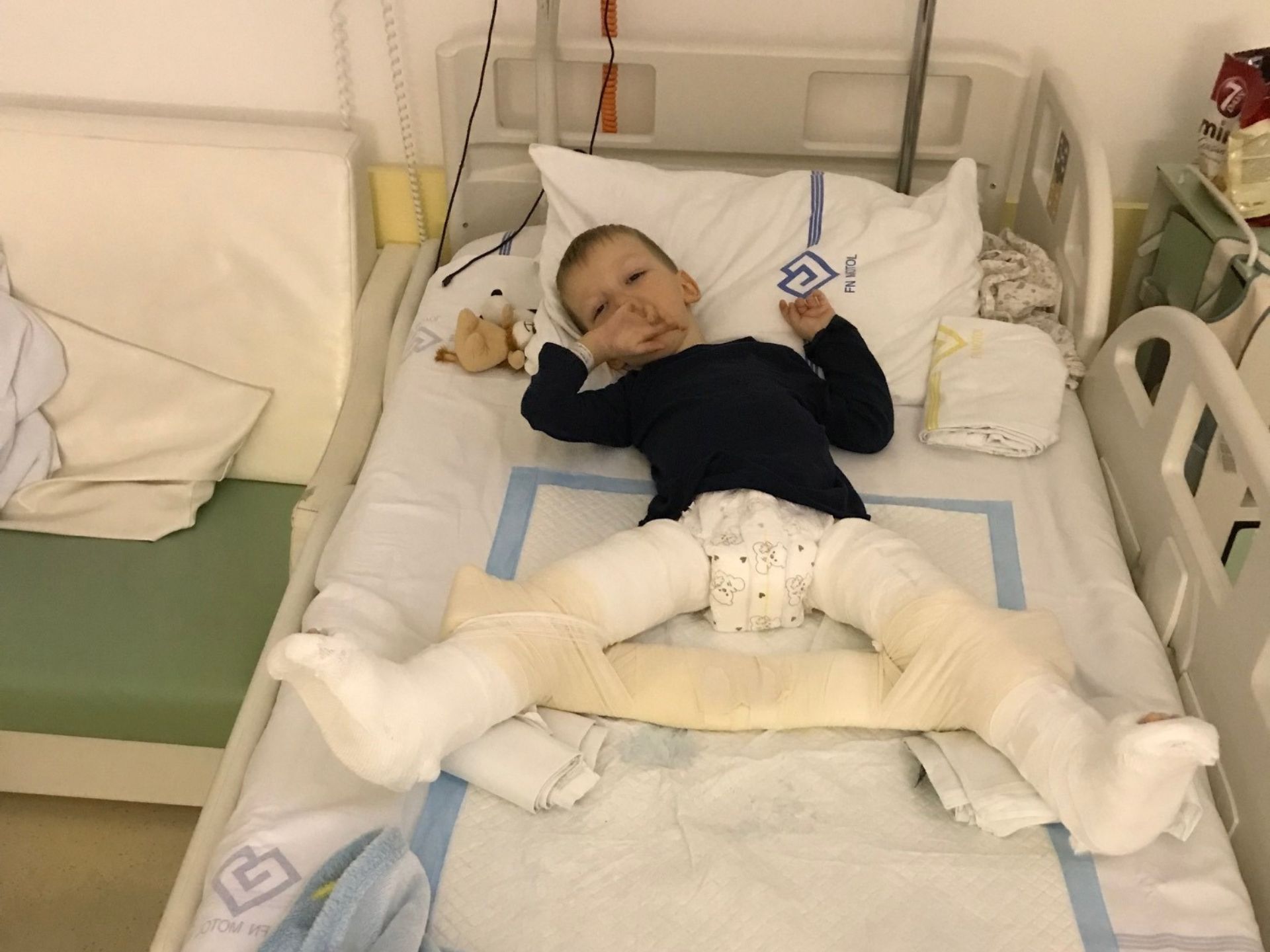 Podpořme Lucii v každodenní péči o syna: potřebují speciální auto